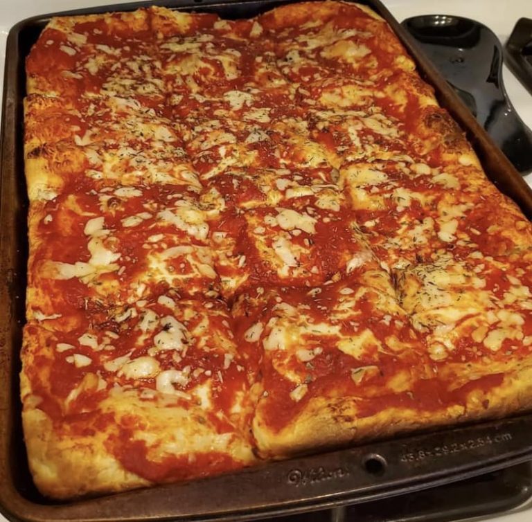 Homemade Sicilian Pizza - Easy DIY Recipes