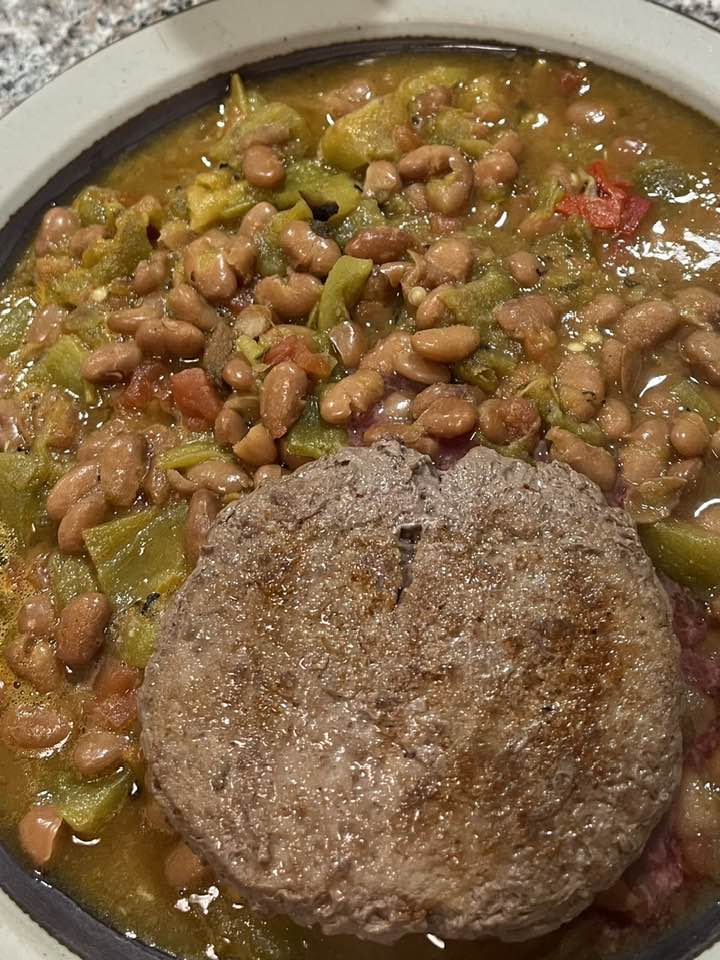 Green Chile Pinto Beans Recipe - Easy DIY Recipes