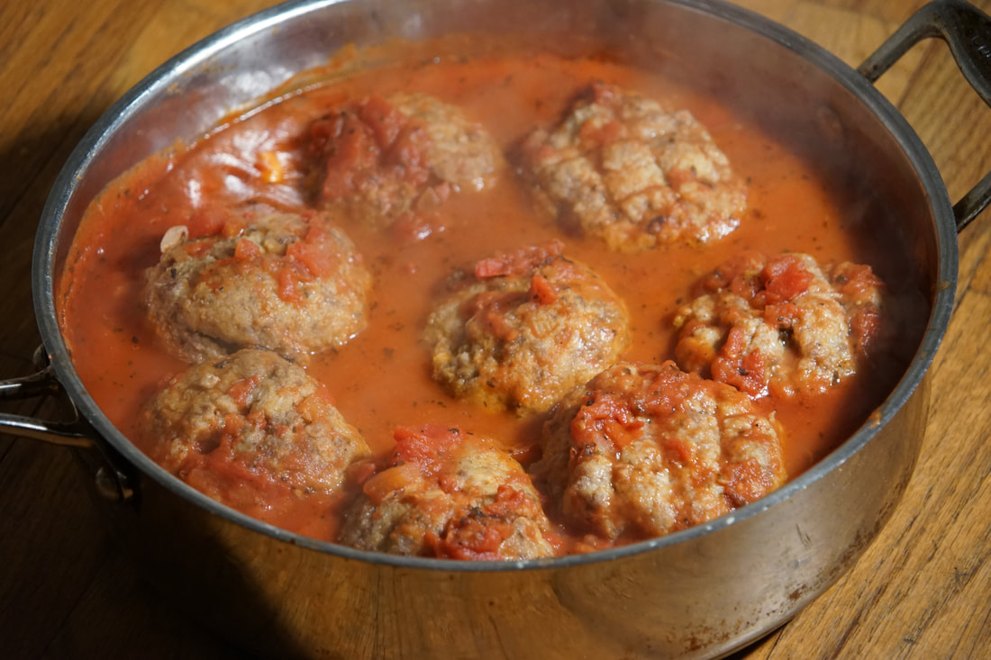 Neapolitan Meatballs with Ragu - Easy DIY Recipes