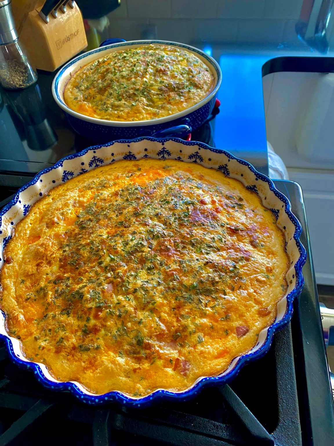 New Mexico Green Chile Bisquick Quiche - Easy DIY Recipes