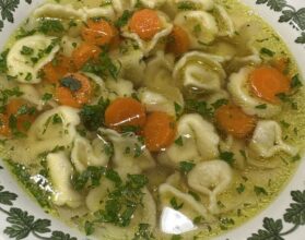 Delicious Menudo - Easy DIY Recipes